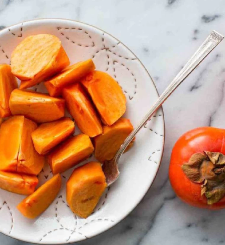 Persimmon properties and other useful information about the fruit of ...