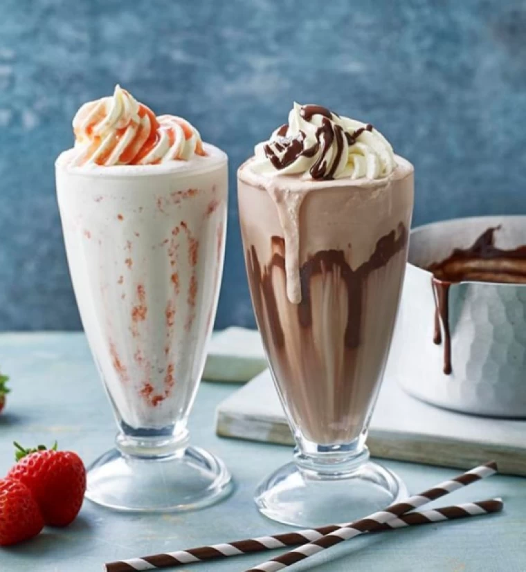 Cool summer milkshakes and the best recipes | ALIFARD CO