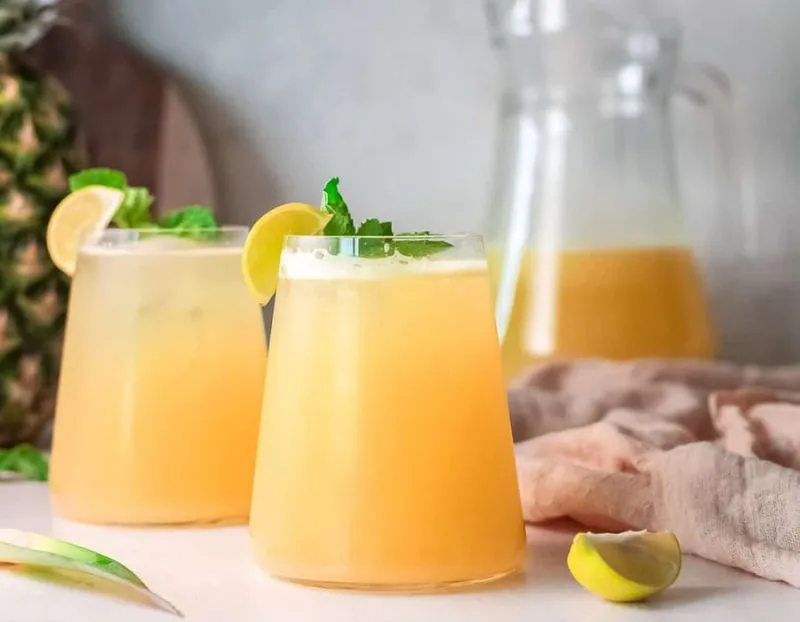 Suitable drinks during exercise, boiling energy in muscles | ALIFARD CO